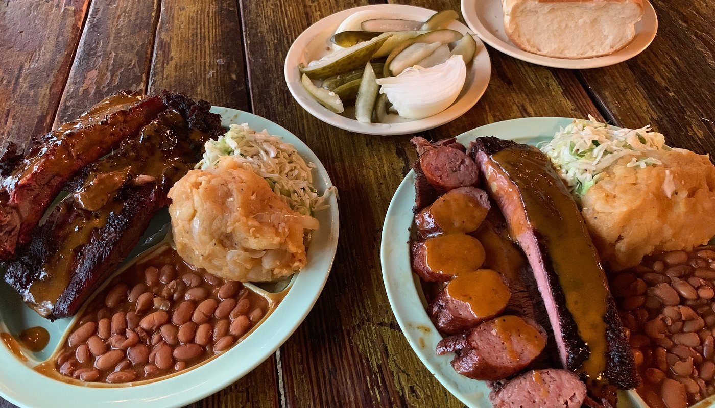 The Best Barbecue Restaurants in San Antonio, TX | RoamerSA Blog